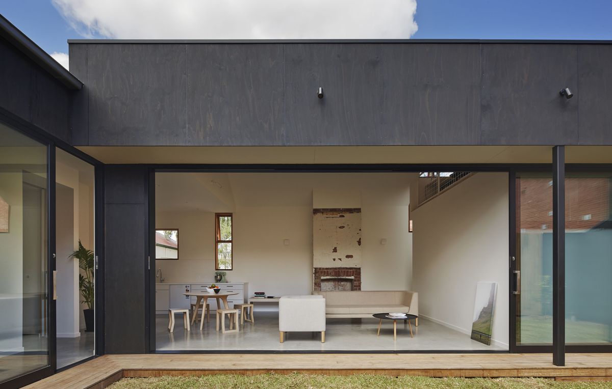 Zen and the art of suburban infill: Engawa House | ArchitectureAu