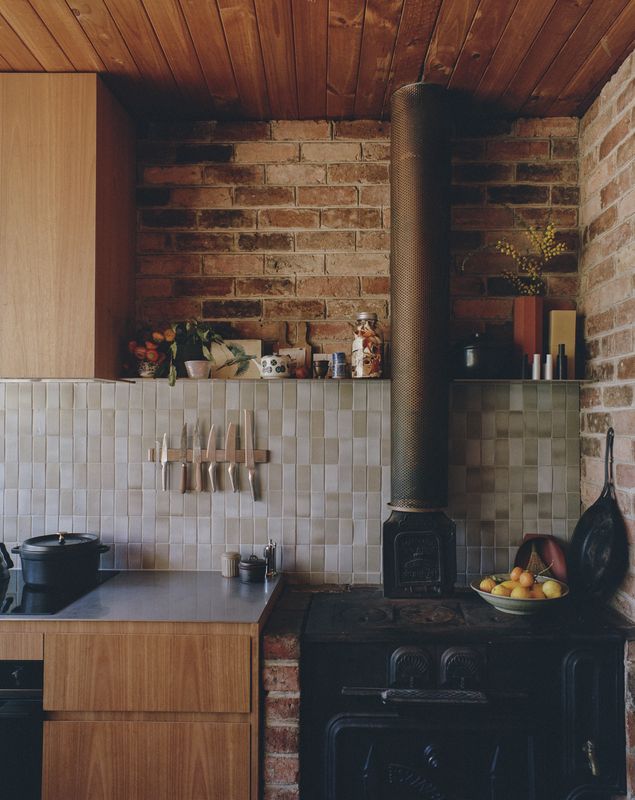 River Bend Repair by Vaughan Howard Architects | ArchitectureAu