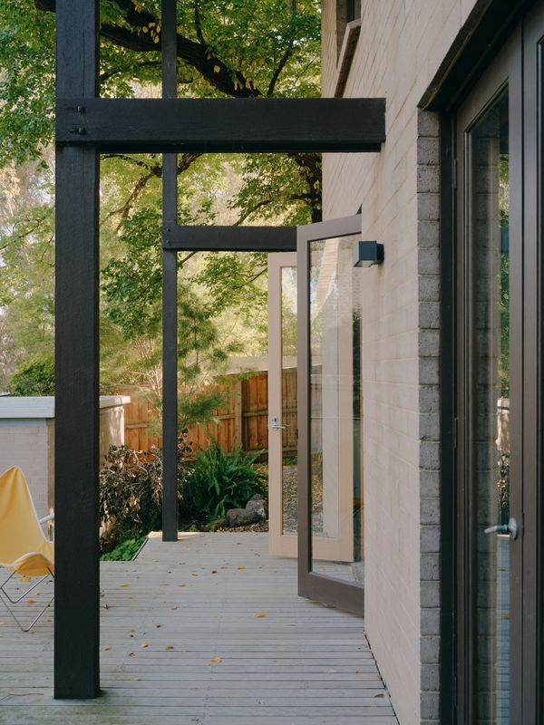 Crown Road Ivanhoe by Jane Cameron Architect and Architect Hewson ...