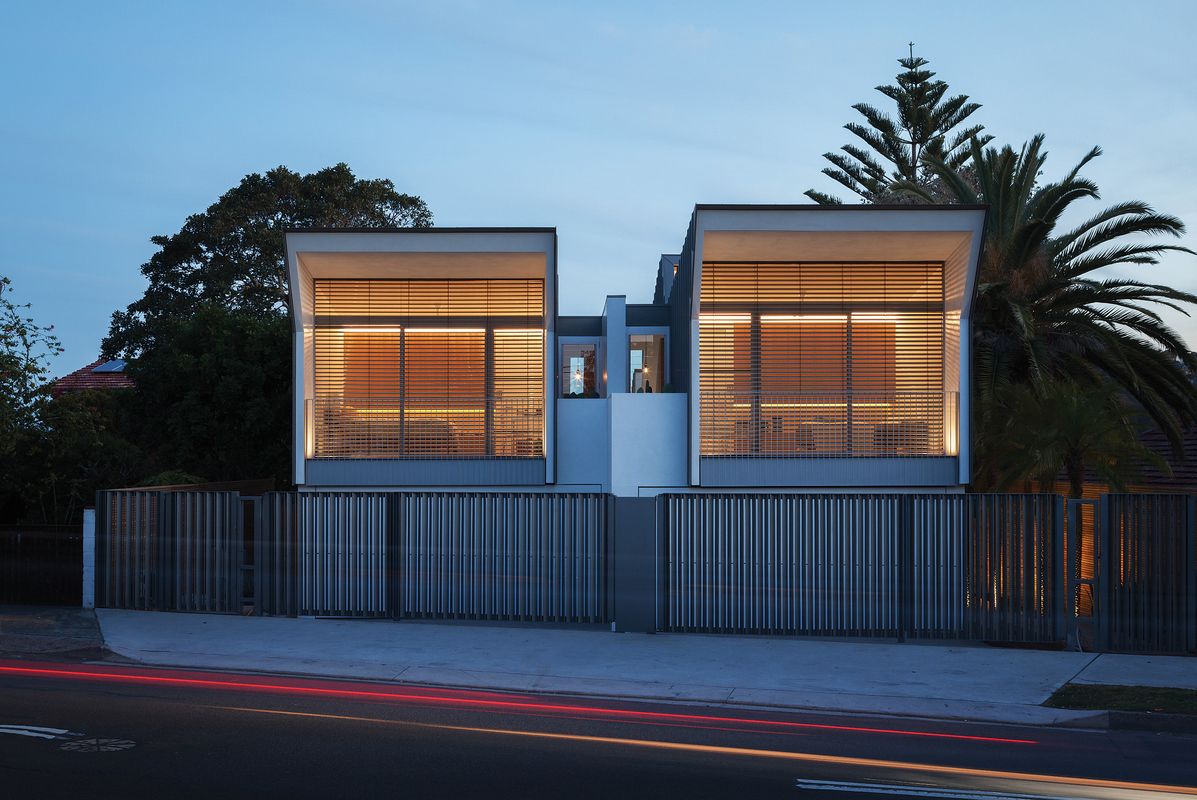 Doubly light: Fairlight houses | ArchitectureAu
