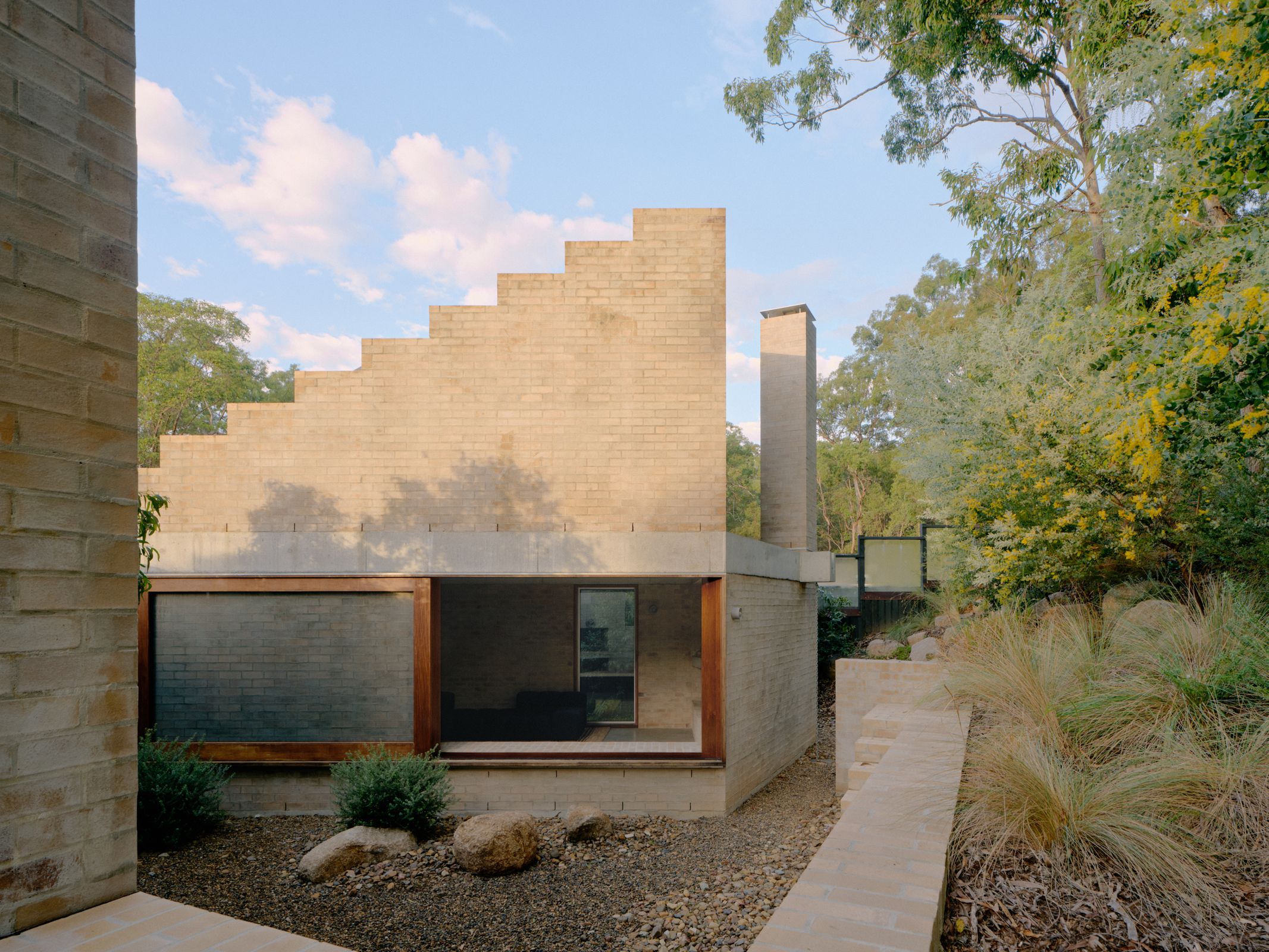 Stuartholme House by Nielsen Jenkins with Michael Lumby | ArchitectureAu