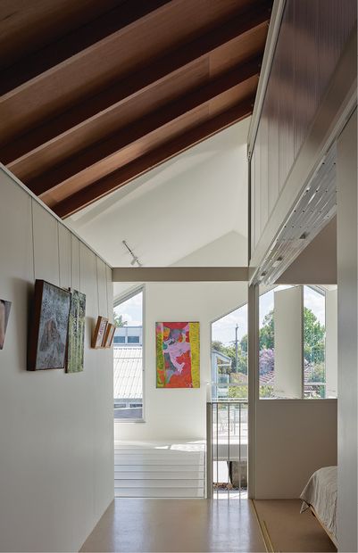 Floating Gable House by Phorm Architecture and Design | ArchitectureAu