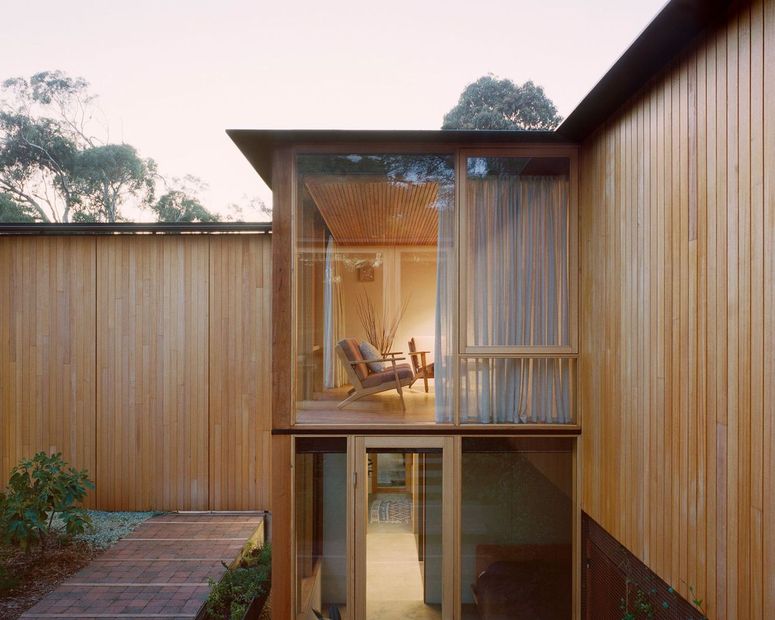 Corner House by Archier | ArchitectureAu