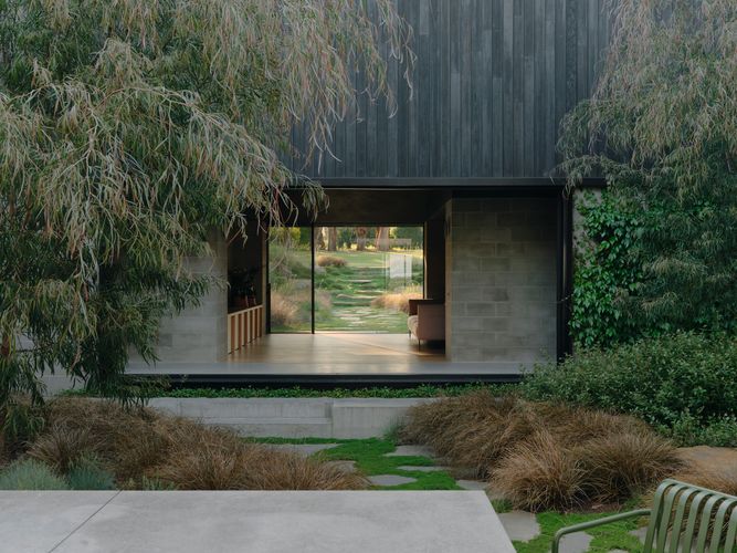 Merricks Farmhouse by Michael Lumby with Nielsen Jenkins | ArchitectureAu