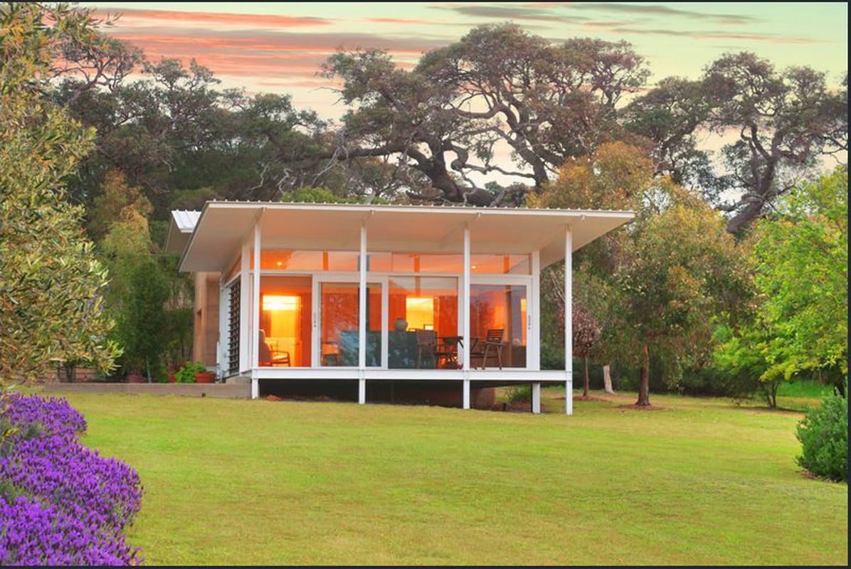 Kerry Hill’s Ooi House in Margaret River up for sale | ArchitectureAu