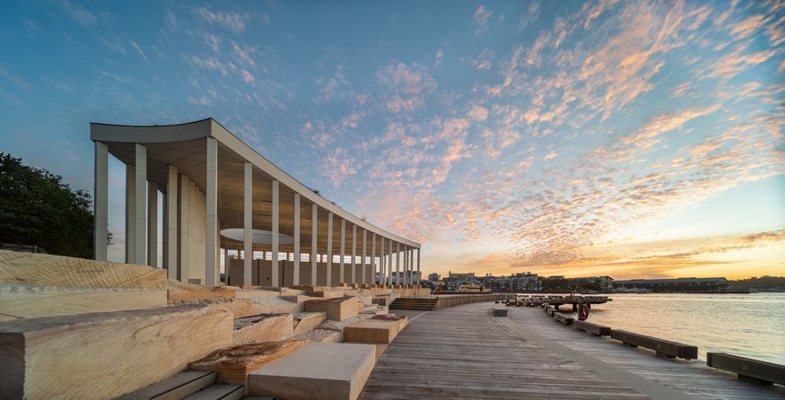 Long-awaited Pier Pavilion opens on Sydney Harbour | ArchitectureAu