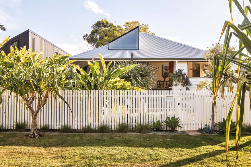 Renovation remix: Phoenix House | ArchitectureAu