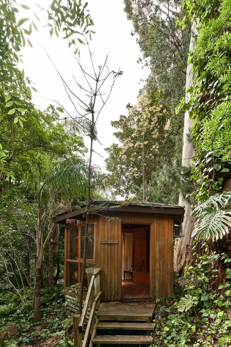 Revisited: Azalea House by John Chappel | ArchitectureAu