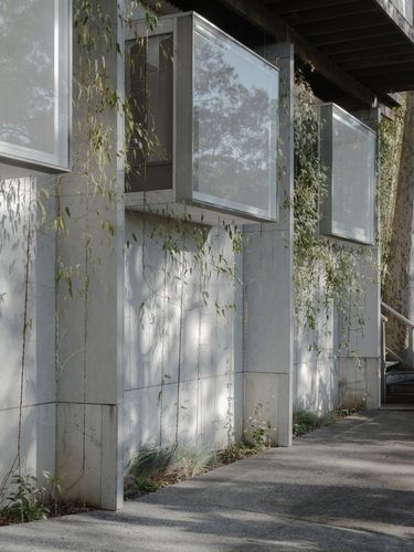 Window, Window, Window by Panov Scott | ArchitectureAu