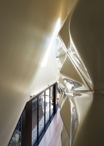 Down memory lane: Bower House | ArchitectureAu