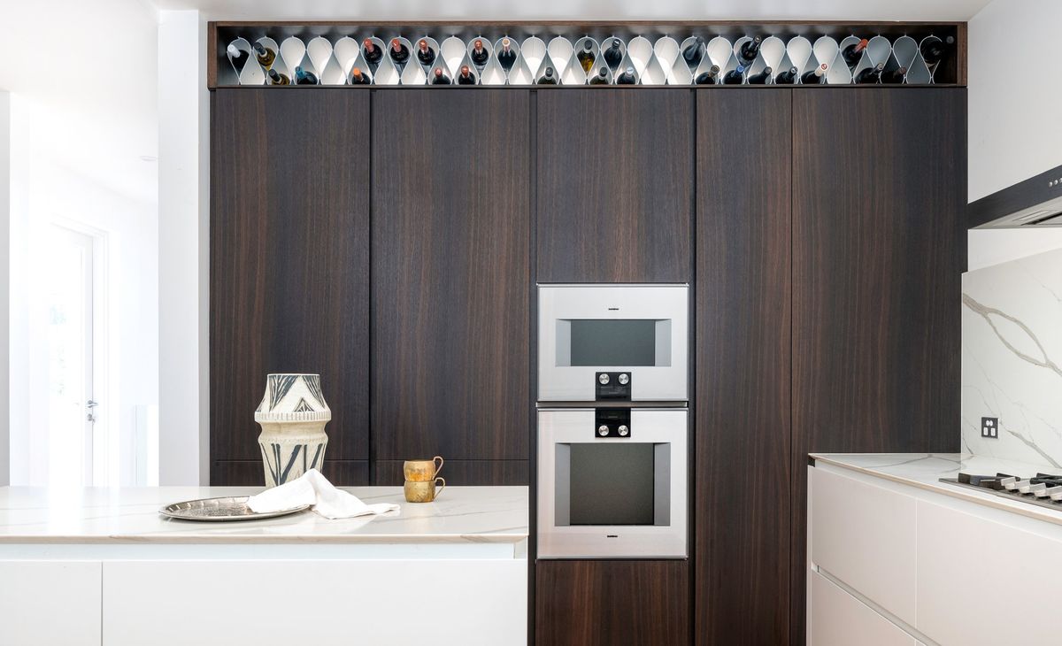 The Artex kitchen from Poliform: A fine romance | ArchitectureAu