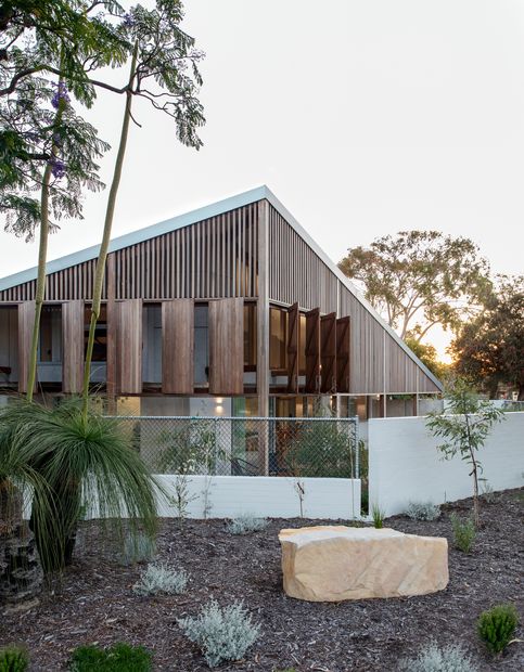 2021 Houses Awards shortlist: New house under 200m2 | ArchitectureAu