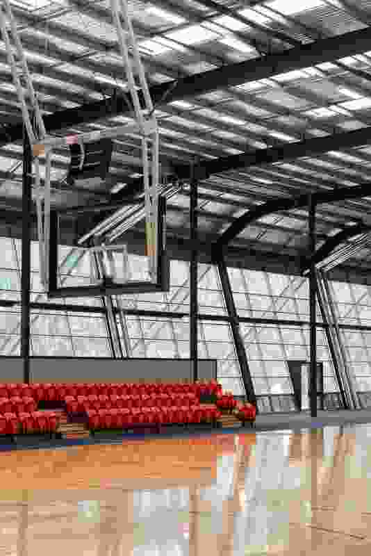 Bendat Basketball Centre by Hunt Architects | ArchitectureAu