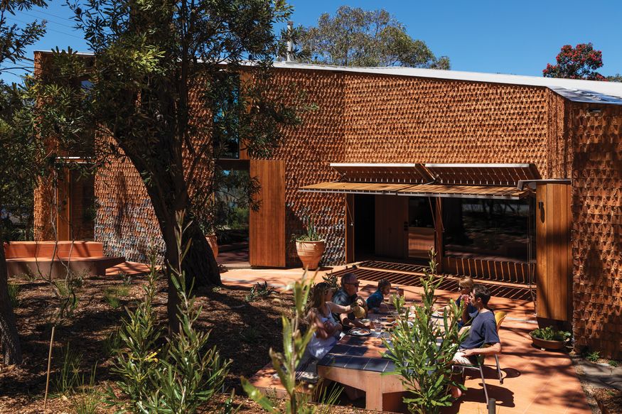 Burnt Earth Beach House by Wardle | ArchitectureAu