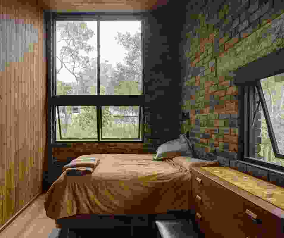 Revisited: R. N. Johnson House by Peter Johnson | ArchitectureAu