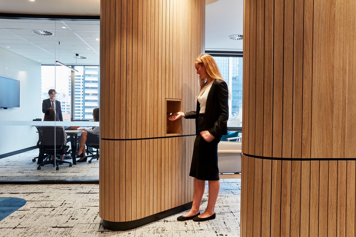 Slater & Gordon Lawyers Workplace by Greenbox Architecture | ArchitectureAu