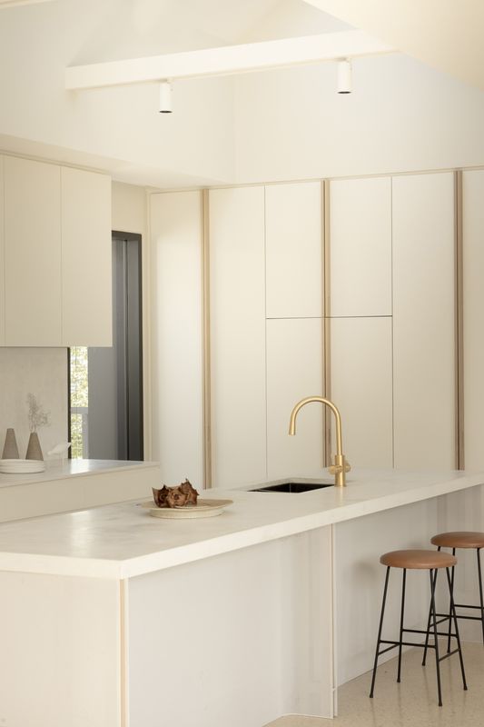 Millswood Residence by Williams Burton Leopardi | ArchitectureAu