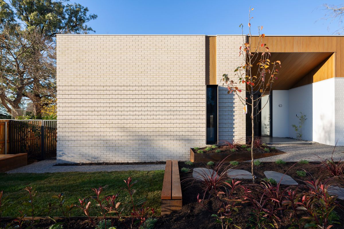 Carbon neutral certified bricks, blocks and pavers from Island Block ...