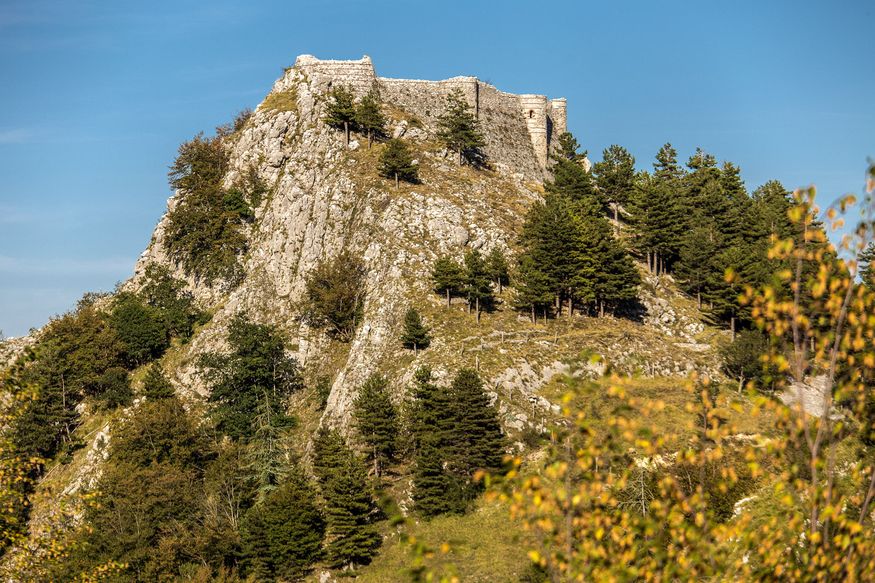 Competition to transform Italian castle into tourist resort ...