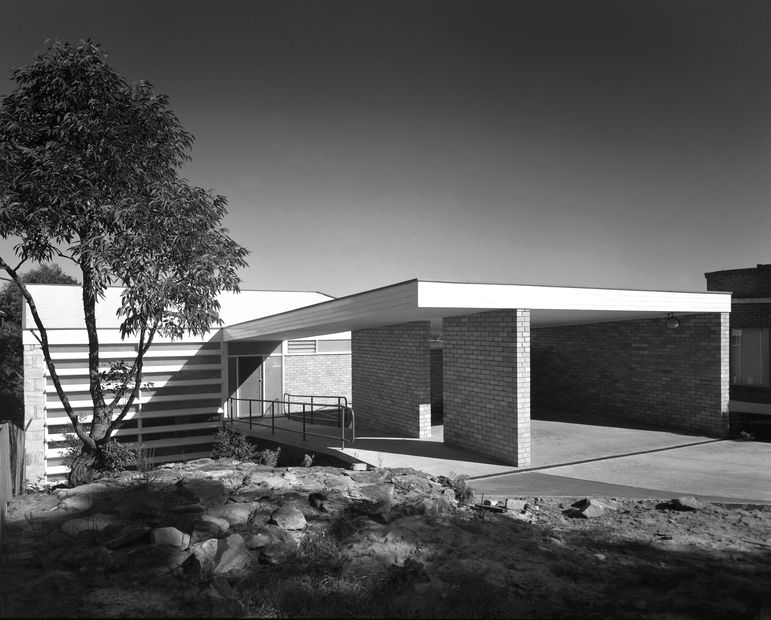 Early Seidler-designed house earns heritage protection | ArchitectureAu