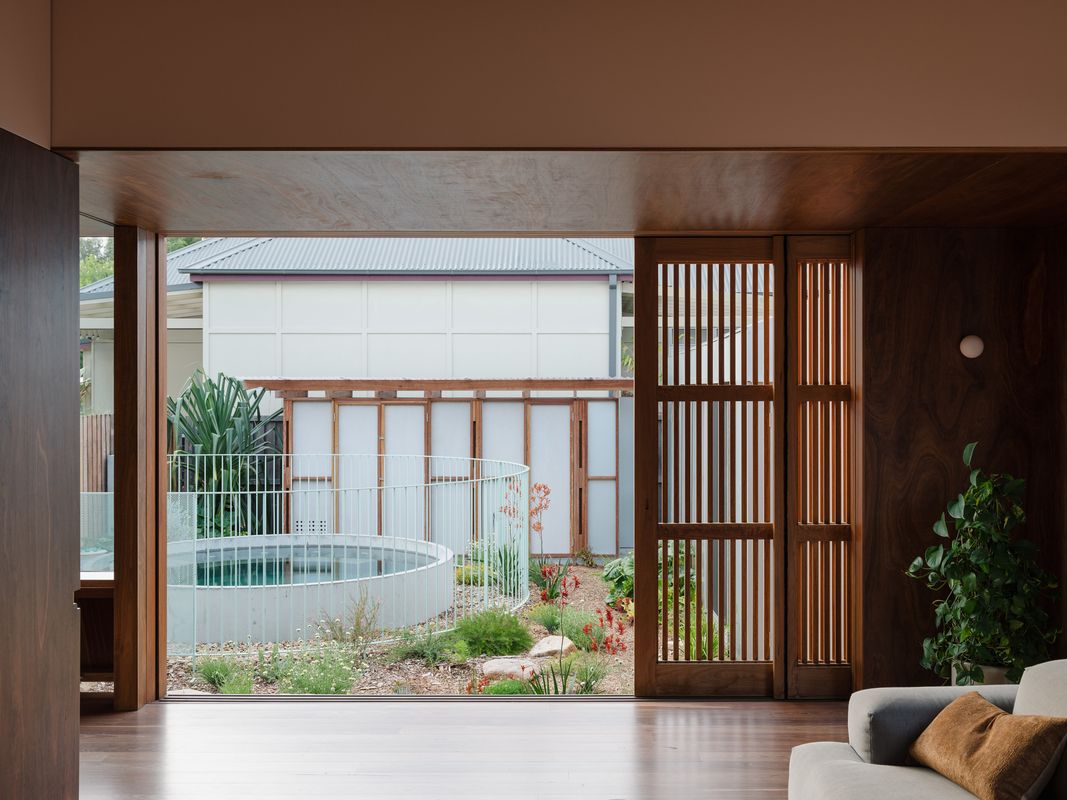 Aru House by Curious Practice | ArchitectureAu