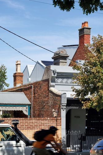 Elegant and comfortable: Hood House | ArchitectureAu