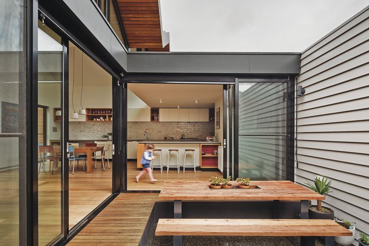 To the letter: M House | ArchitectureAu