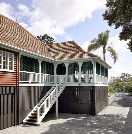 Heritage-listed Robin Dods villa restored and extended | ArchitectureAU