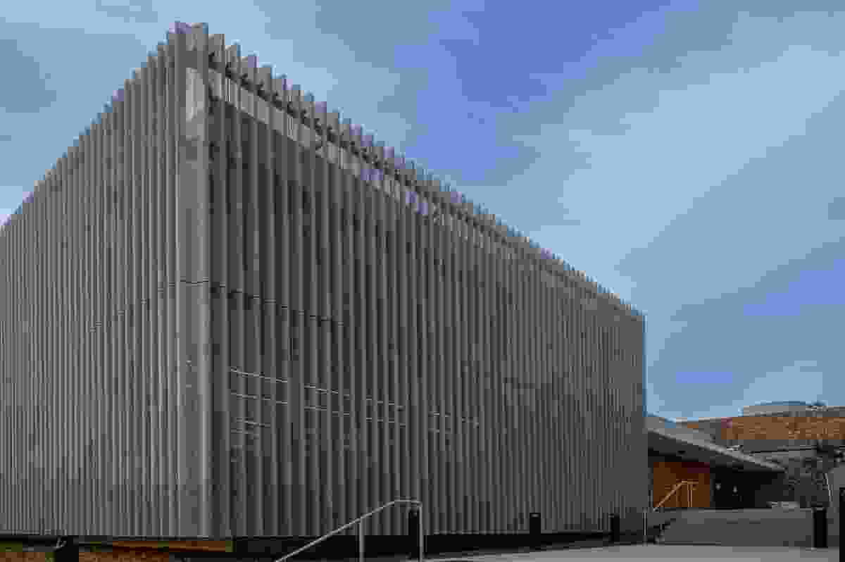 PMP U Series architectural screening by Solidal | ArchitectureAu