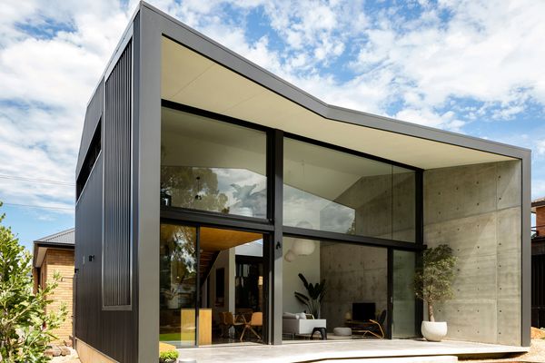 Binary House by Christopher Polly Architect | ArchitectureAu