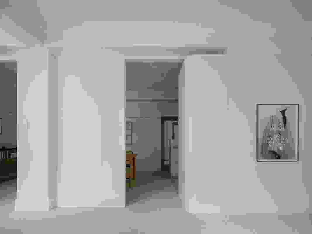 Onslow Gardens Apartment by Youssofzay Hart | ArchitectureAu