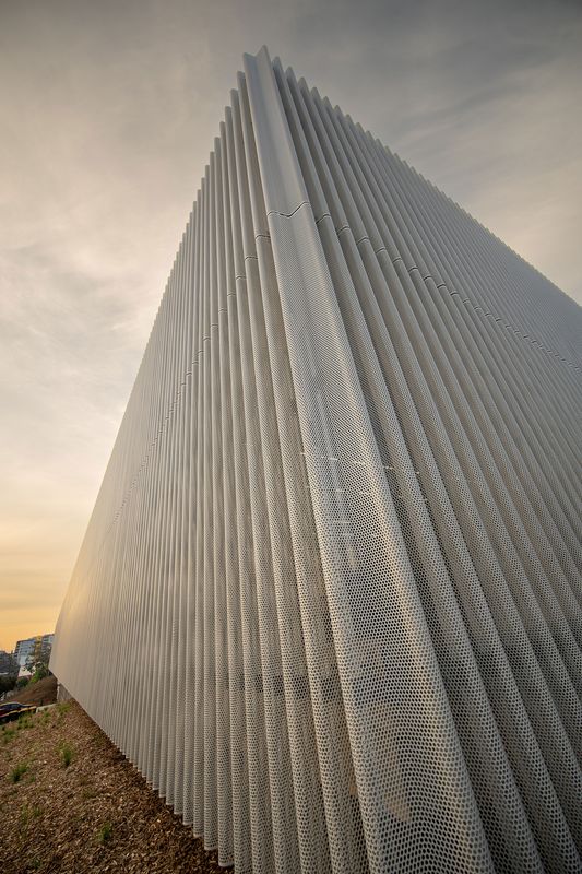 PMP U Series architectural screening by Solidal | ArchitectureAu