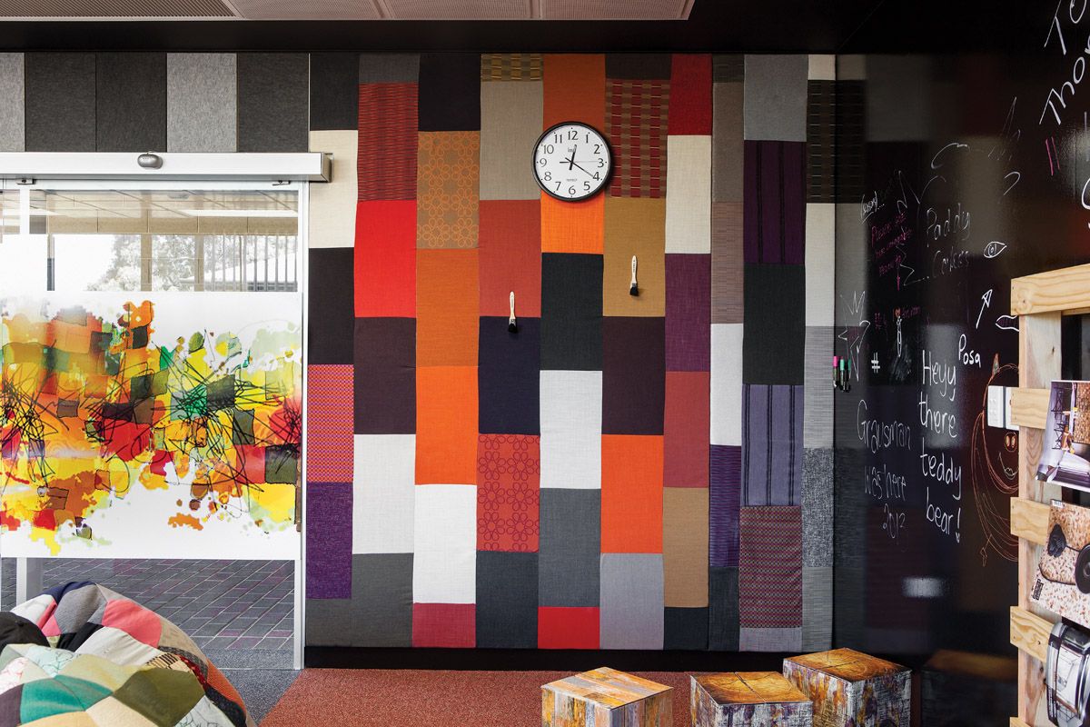 Edith Cowan University Student Lounge | ArchitectureAu