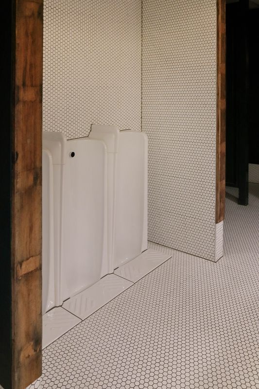 Heritage-style urinals from The English Tapware Company | ArchitectureAu