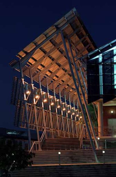 Mainwaring honoured by Sunshine Coast University | ArchitectureAu