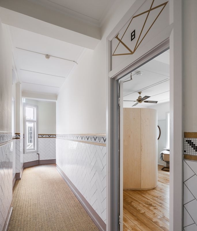 Ahead of the curve: Kings Cross Apartment | ArchitectureAu