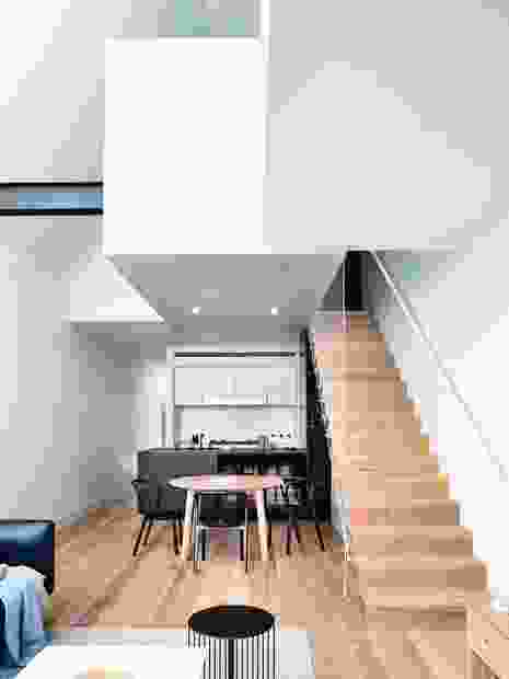 Floating boxes: Carlton House | ArchitectureAu