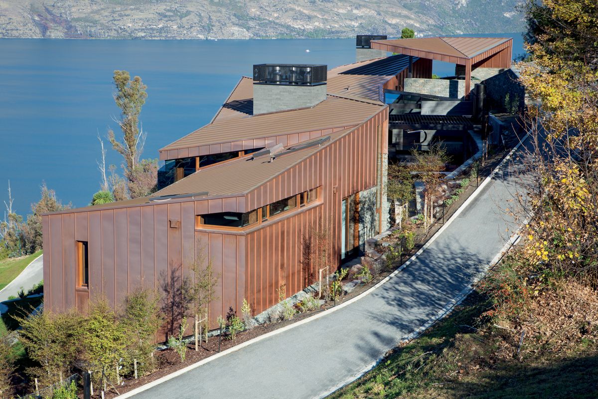 Rare metal: Fernhill House | ArchitectureAu