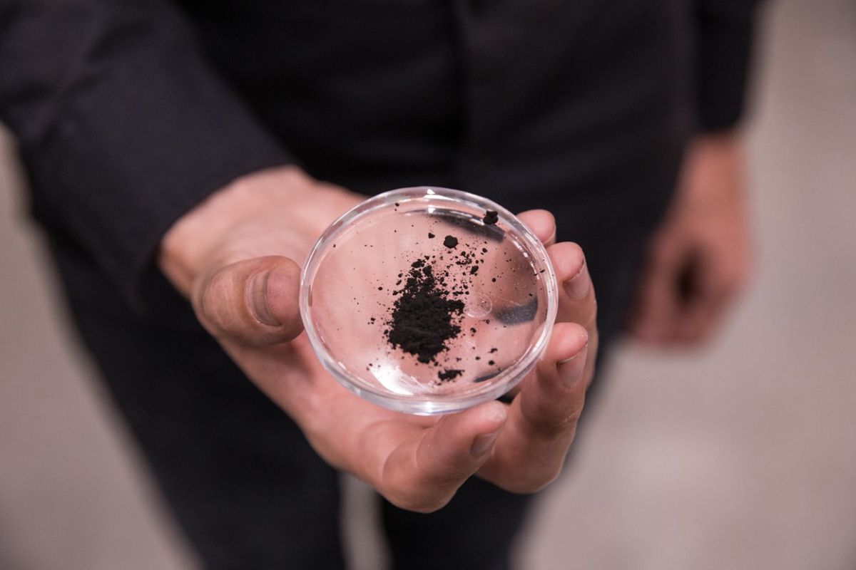 The world's first smog-fighting urban sculpture is here | ArchitectureAu