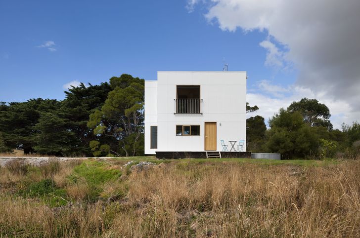 White-box weekender: Foster House | ArchitectureAu