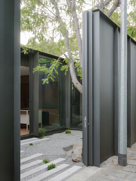 Bluestone House by Ellul Architecture | ArchitectureAu