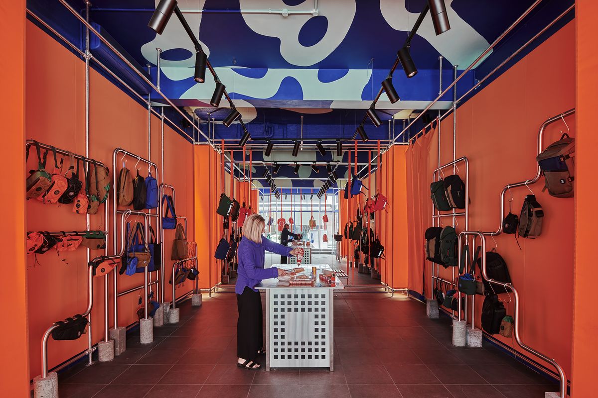 Crumpler Melbourne by WOWOWA Architecture | ArchitectureAu