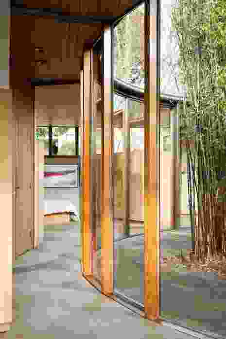 Roy Grounds's ‘striking essay in geometry’ listed for sale | ArchitectureAu