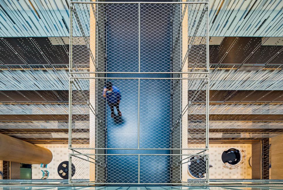 Tensile's Webnet Frames used in hospital atriums | ArchitectureAu