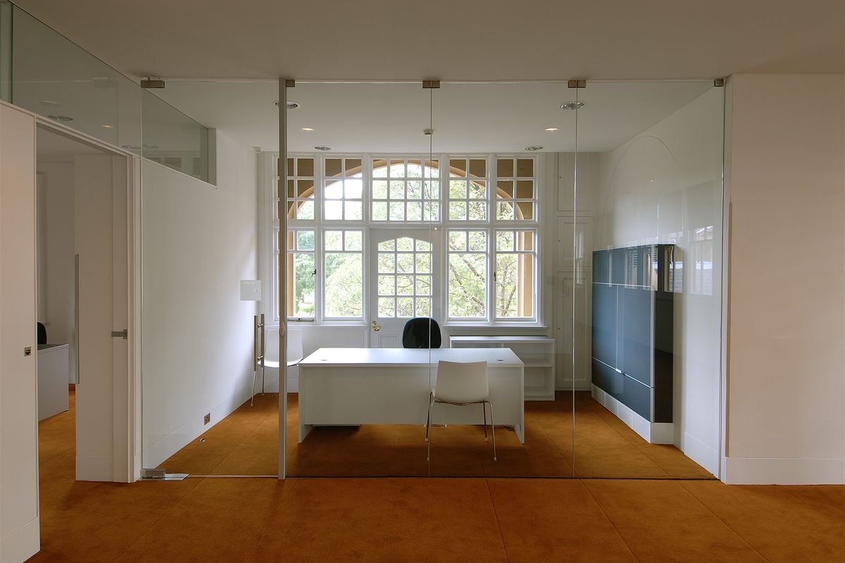 King Street Courts by PTW Architects | ArchitectureAu