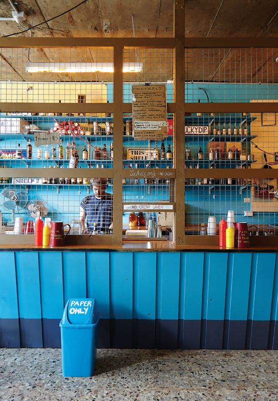 Bar Económico | ArchitectureAu