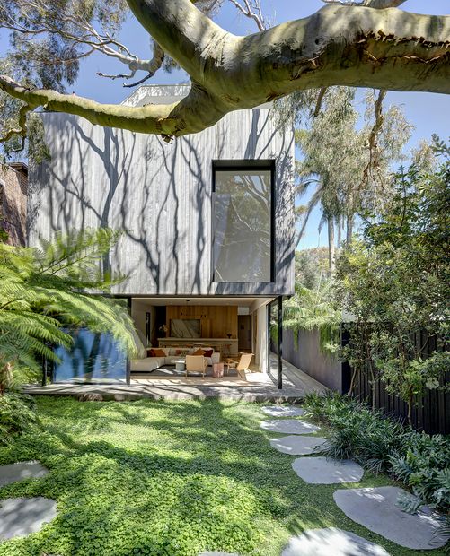 Quarry Box by MCK Architects | ArchitectureAu