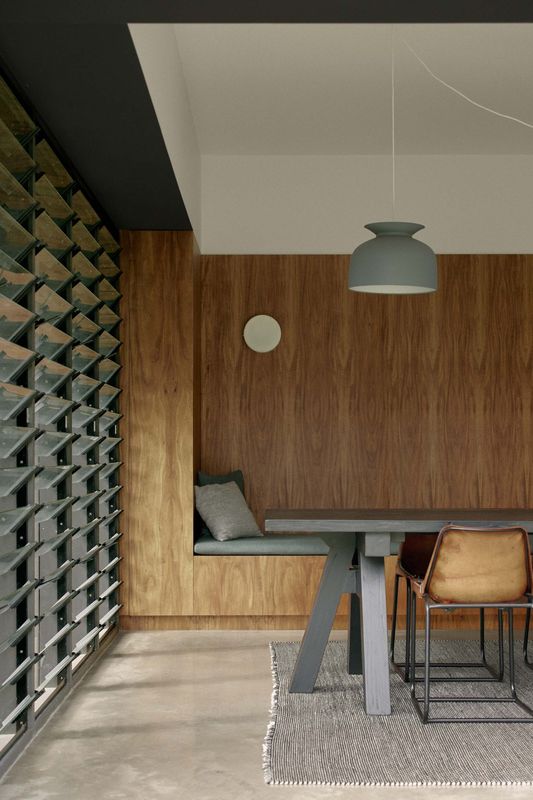 ‘Magnetism of the landscape’: Poinciana House | ArchitectureAu