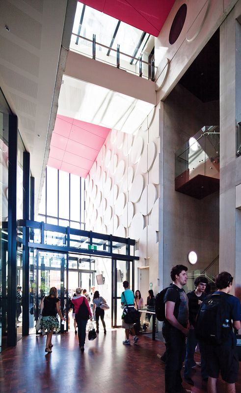 Swinburne University Advanced Technologies Centre by H2o Architects ...