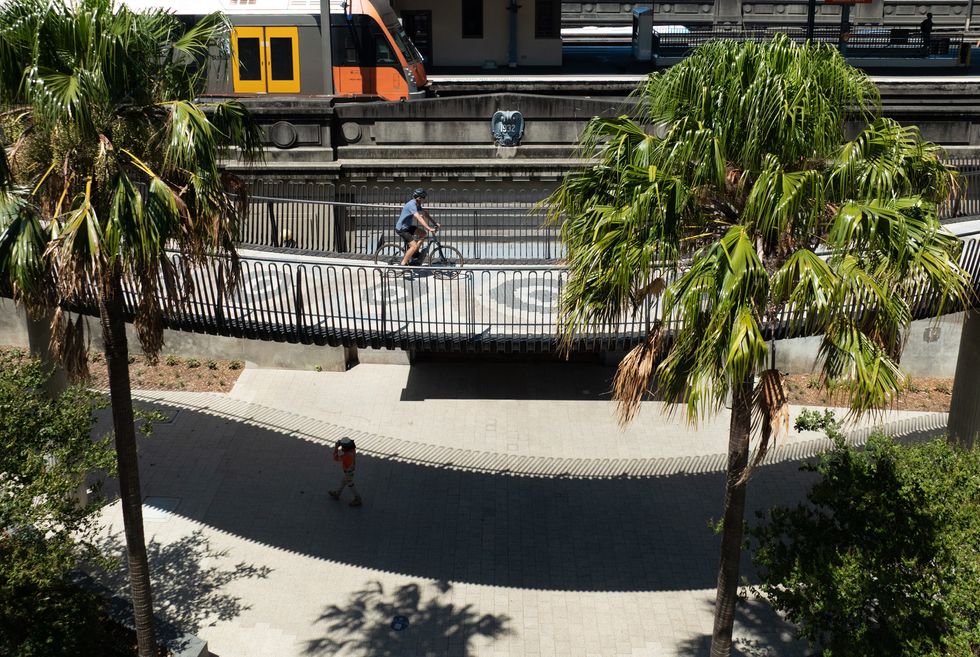 Sydney Harbour Bridge cycleway ramp opens to cyclists of all ages ...